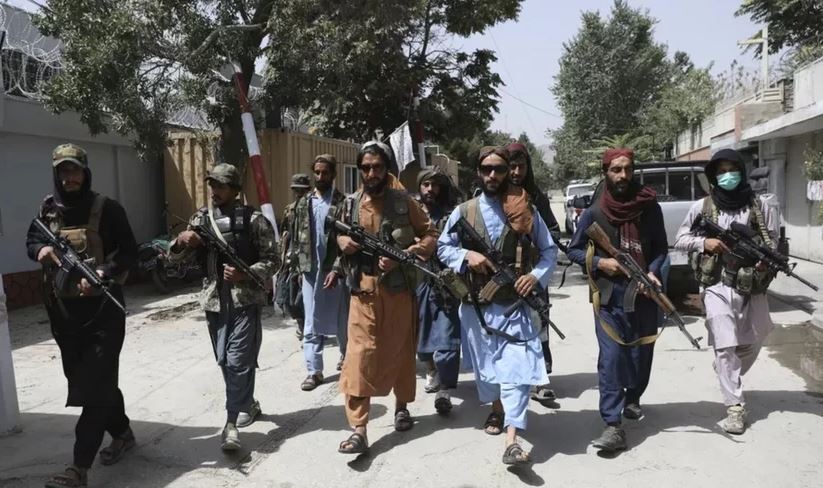 Les talibans changent le nom de leur pays en Émirat islamique d ...