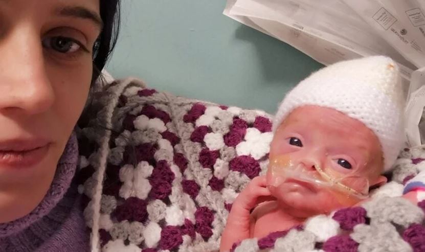 Miracle - La mère a été informée que le bébé est mort dans l'utérus et ...