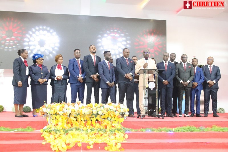 Koumassi : Investiture solennelle du Révérend Djilé Narcisse, président ...