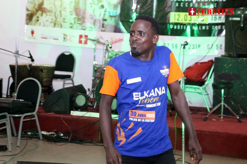 Le chantre l'Eternel Moïse Sako présente « Jésus, la vie éternelle ...